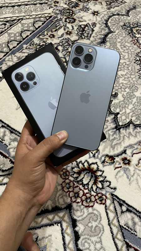 Iphone 13 pro max 128 talik karobka dakument srochni sotiladi