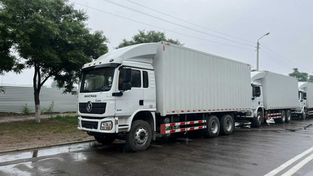Янги ва бакувват SHACMAN L3000 Фургон арзон нархларда сотувда мавжуд.