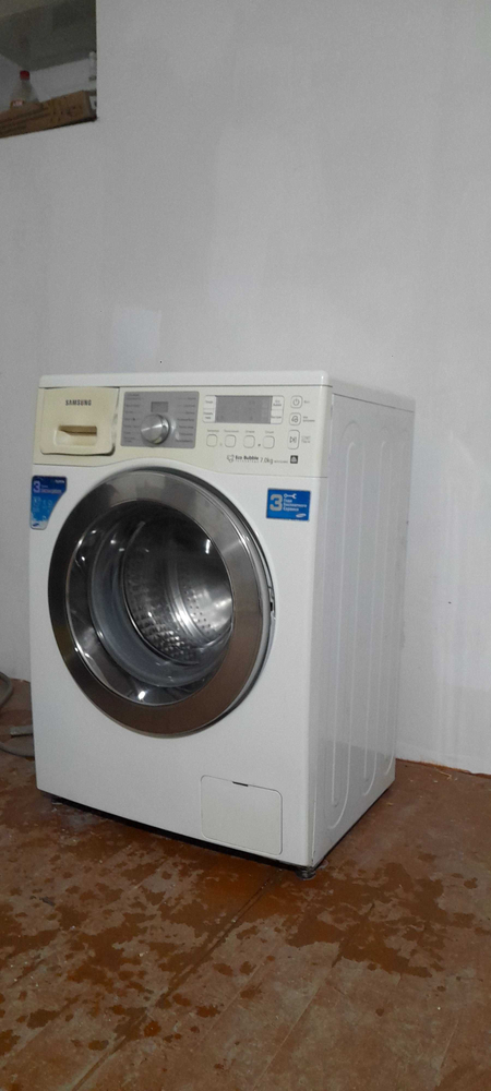 Samsung 7 kg  sotiladi