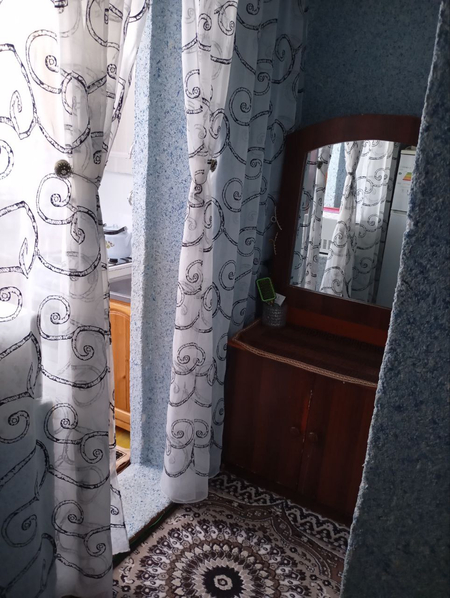 Шароитли катта бир хонали уй сотилади