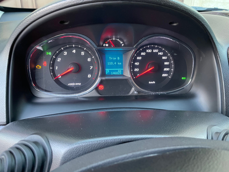 Chevrolet captiva 4