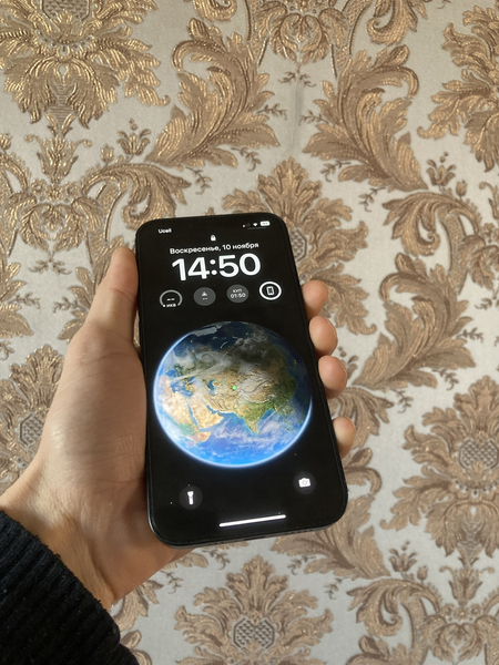 Iphone 14  в хорошем состоянии