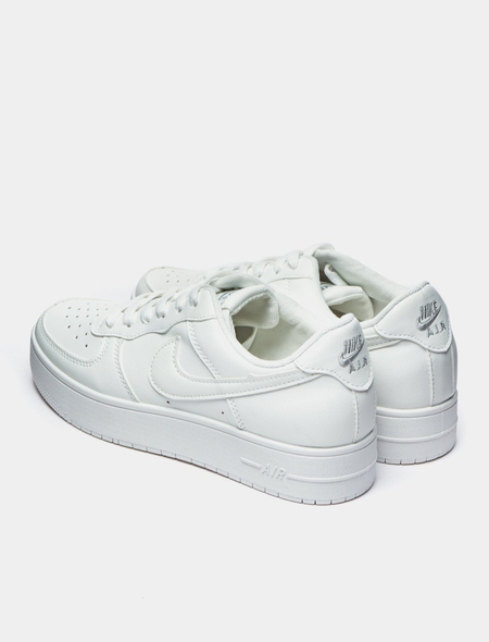 Кроссовки женские Nike