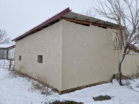 Hovli sotiladi kelwtramz