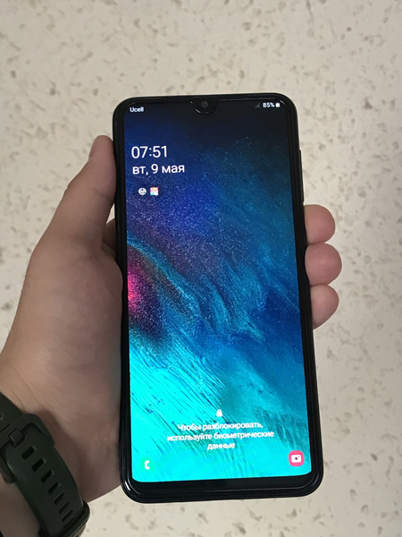 Samsung a20 ideal