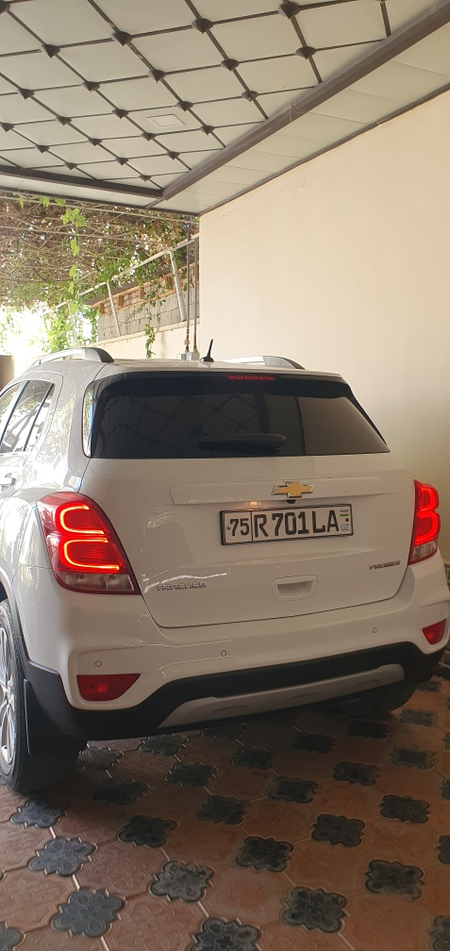 Tracker 1 premier
