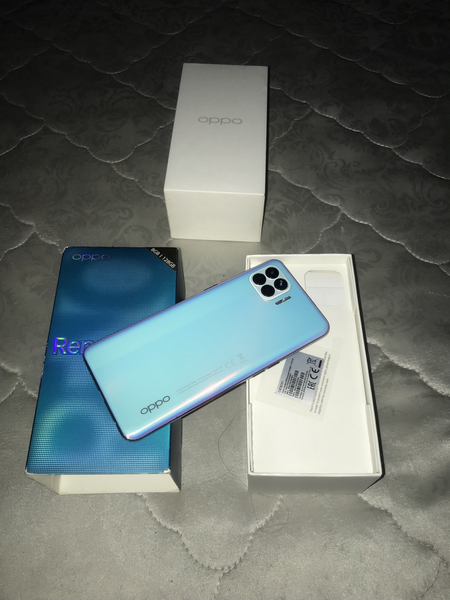 Срочно продам oppo Reno 4