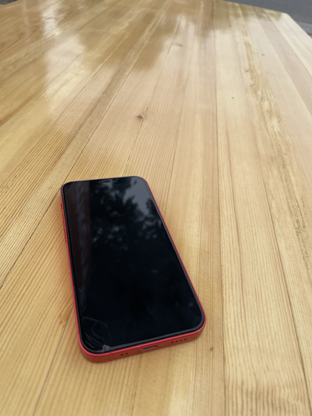 Iphone 12 mini sotiladi