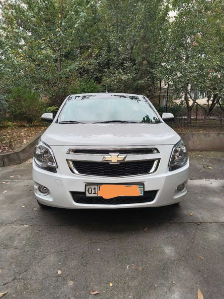 продам авто кобальт
