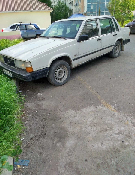 Продам вольво 740