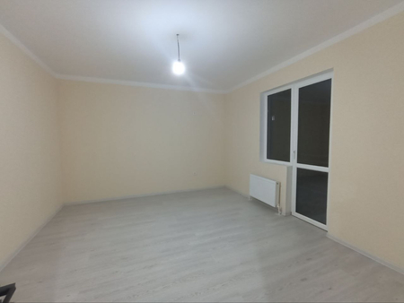 Продаётся 1ком 3этаж 42кв.м Чирчик
