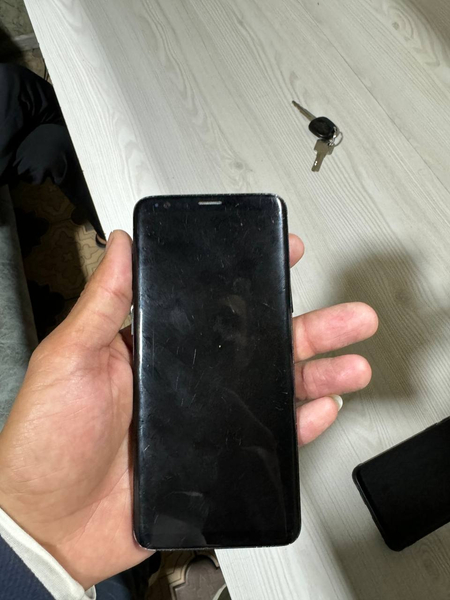 Samsung S9 sotiladi