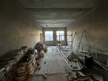 2 sotiq maydonga 2 qavatli kotej sotiladi.