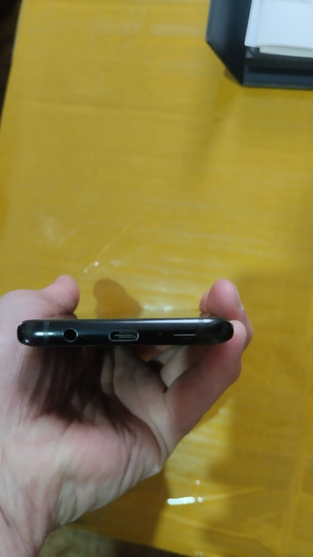 Продам Galaxy S 9+ Американец. 1 sim.