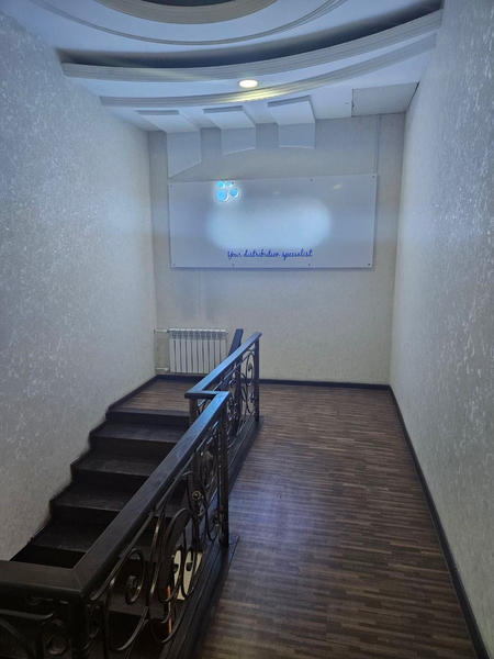 Сдается в аренду Офес (под Клинику или учебный центр)