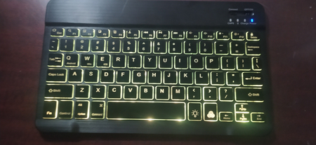 Продаю срочно! Мембранная клавиатура RGB Bluetooth