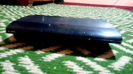 Playstation 3 super slim sotiladi! PS3 SuperSlim sotiladi!