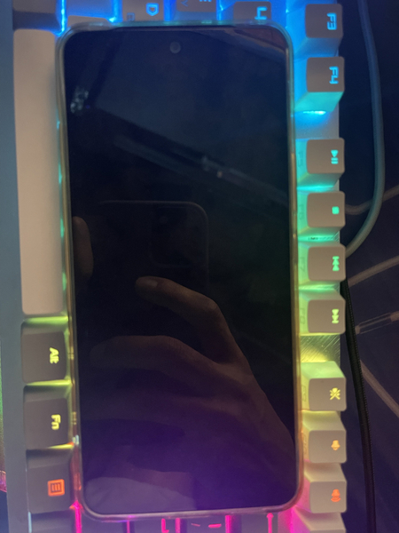 VIVO Y100 sotiladi