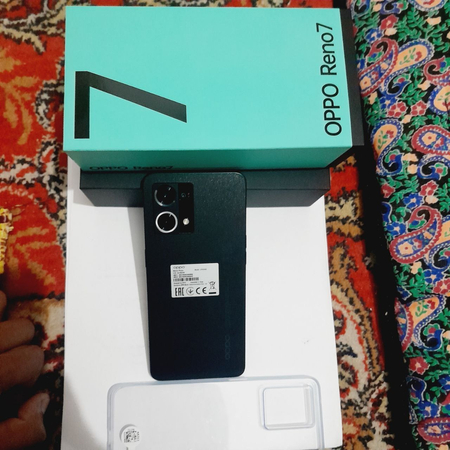 Oppo Reno 7 sotiladi