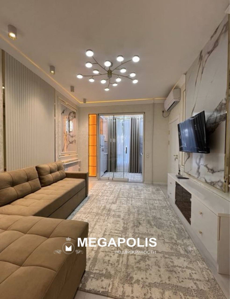 Хамза метро 2в3/2/4 Трц Макро Продам квартиру