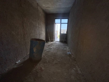 Продается квартира  В новостройке  3х комнатная