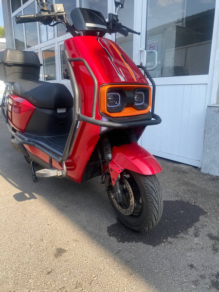 Skuter ,motosikl,