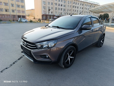 Lada Vesta седан cross