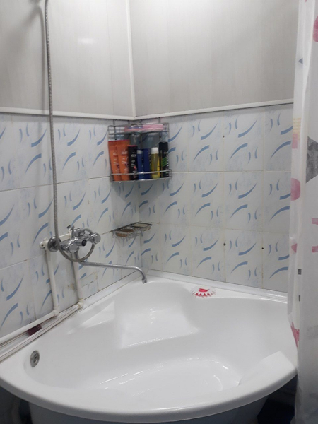 Srochna Sotiladi 3 xonali kv Qibray Tumani