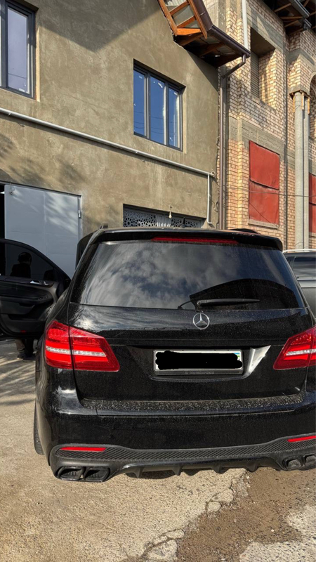 Mercedes-Benz GLS 400 сотилади