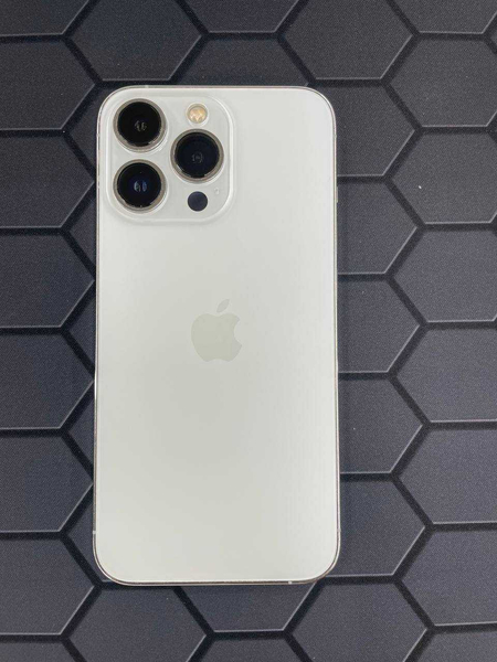 Продам Iphone 13 pro