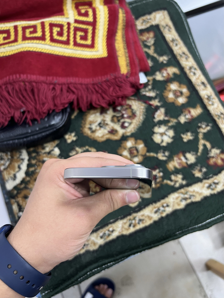 iphone 15 pro sotiladi