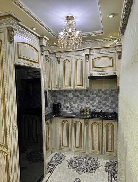 Продается 2/4/4 ц4