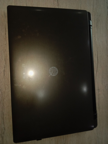 ASUS Koreyski noutbuk sotiladi offisnoy