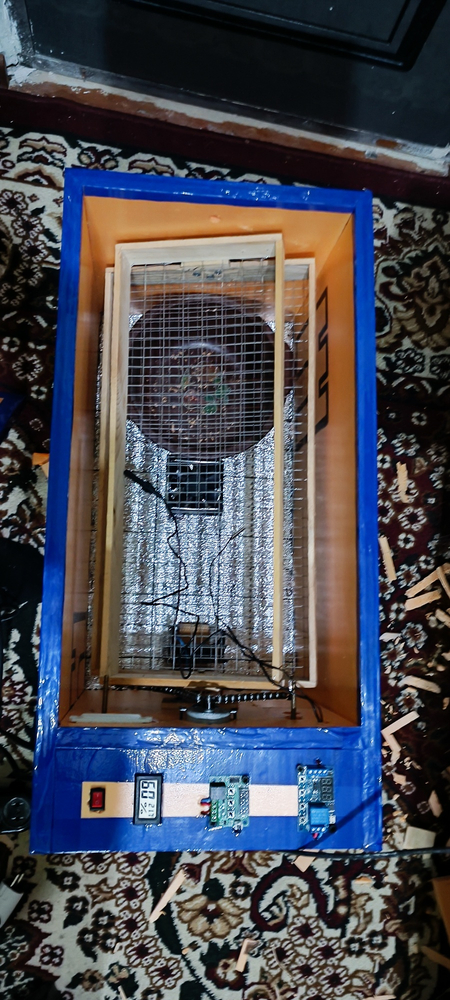 Inkbator zakasga yasaberiladi 12 v220 ga. Ishlaydi
