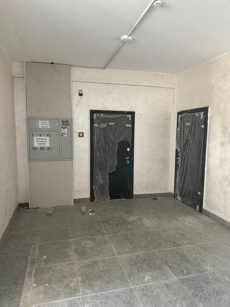 Срочно. улица Шота Руставели. ор: Братский. 4/9/10. 118м² Кадастр есть