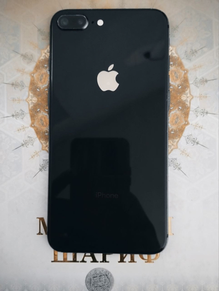 iPhone 8 plus karopka yuq