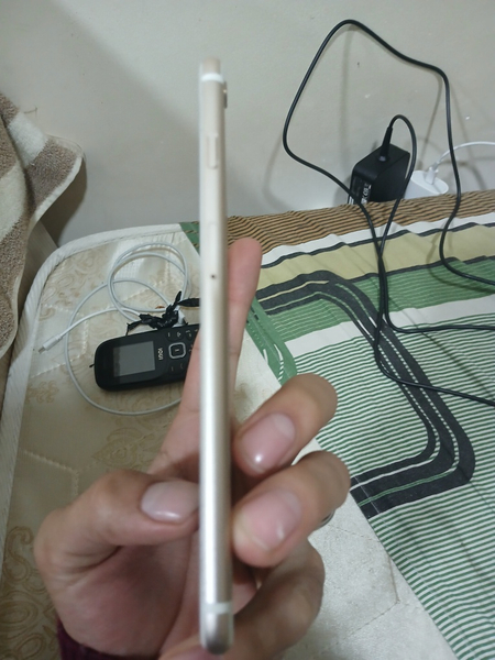 iPhone 6 plus srochni sotiladi