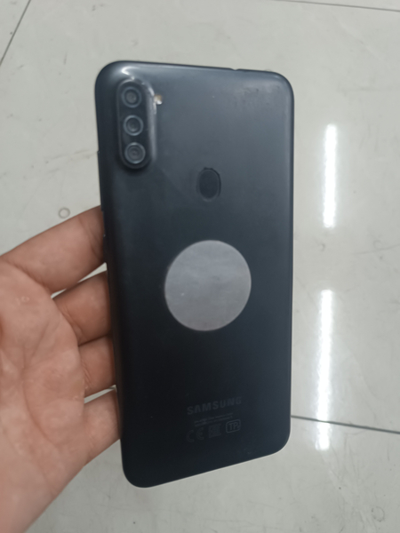 A21s 32 gb  A11 32 gb