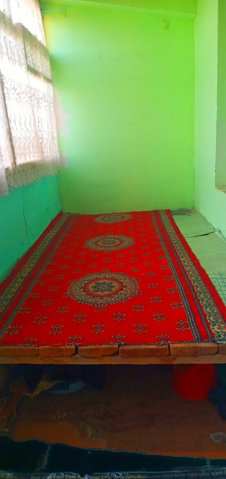 Шаҳар марказида 2 хонали квартира ижарага берилади.