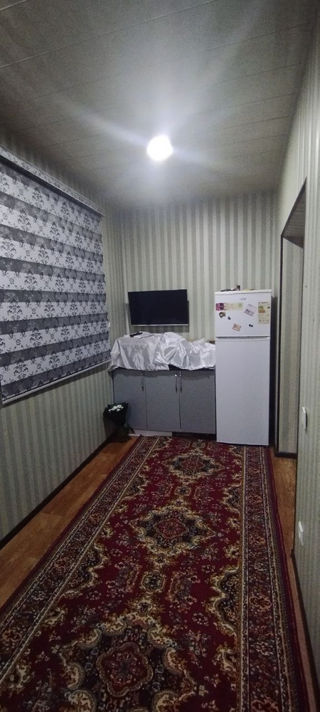 Квартира 4 этажли 3 этаж  рисивие бозор оринтир