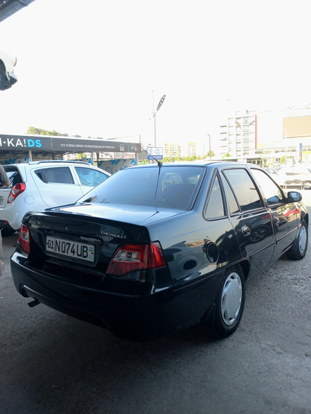 Nexia 2 2014 sotiladi