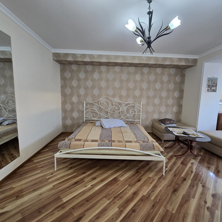 ЦУМ Метро Космонавтов Мирабад 1 комнатная