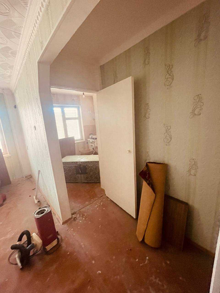Фаргона, Киргули, Янги Аср кочаси 3 дом,3 этаж 2 хоналик уй сотилади