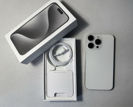 iPhone 15 Pro Yangi New Optom iPhone Xr