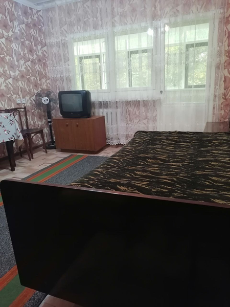 Сдаётся 1комнатная в центре!