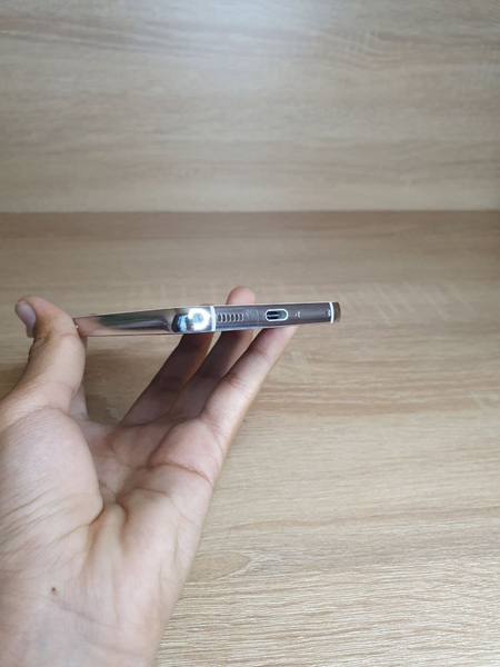 Samsung galaxy s22 8/256gb holati ideal