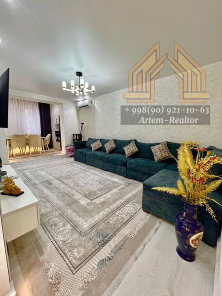 Ялангач Эко базар , 3/3/4 , кирпич , балкон 2*6 , 70м2 , 120 000 у.е