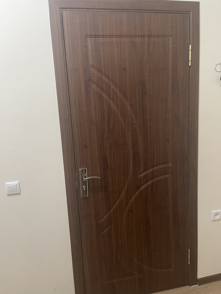 Недорого продам межкомнатные двери