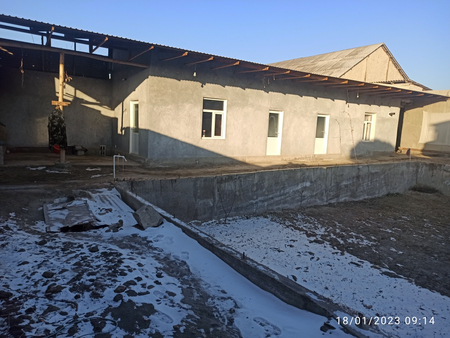 Hovli sotiladi  holati juda zoʻr