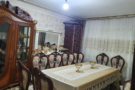 谷 130113 谷 Algaritm 31 kvartalda kvartira sotiladi 3/3/4 70 м²